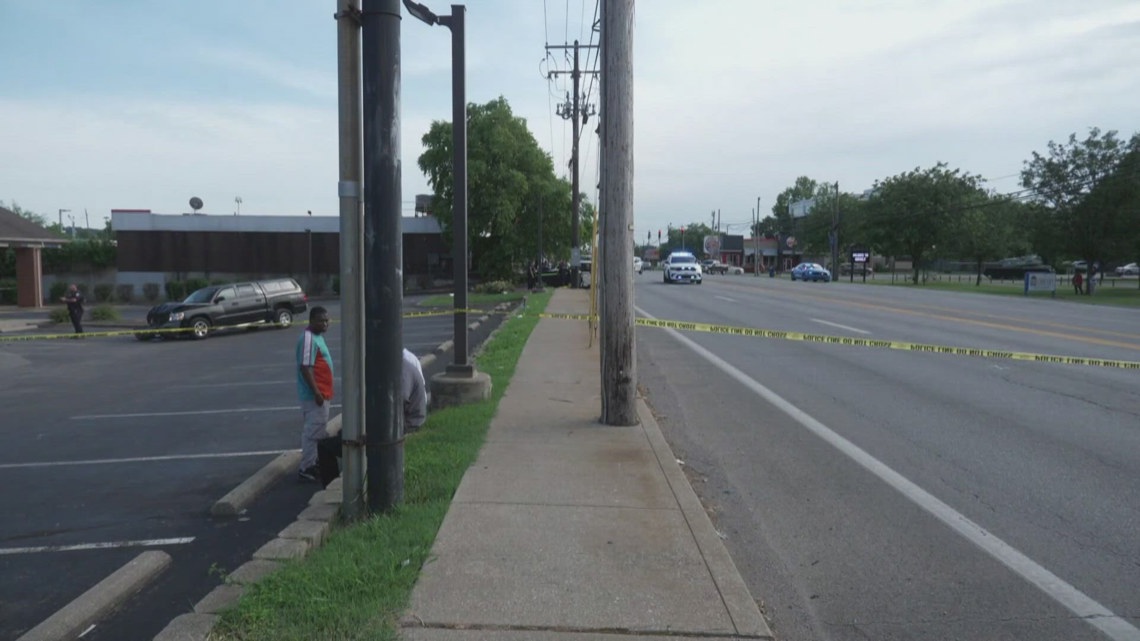 Teen dead, 2 others injured after Shively car crash | whas11.com