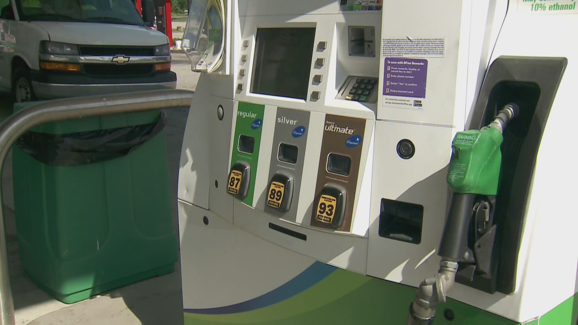 Indiana Governor extends suspension of gas tax | whas11.com