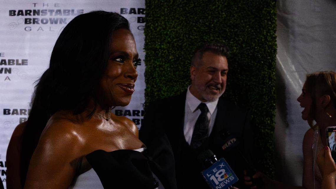 Wynonna Judd, Tina Knowles and more attend Barnstable Brown Gala | whas11.com