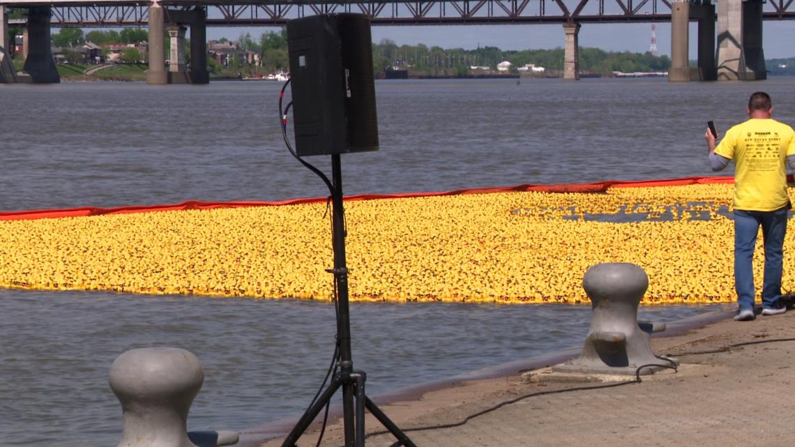 Annual Ken-Ducky Derby: Rubber ducks race on Ohio River | whas11.com