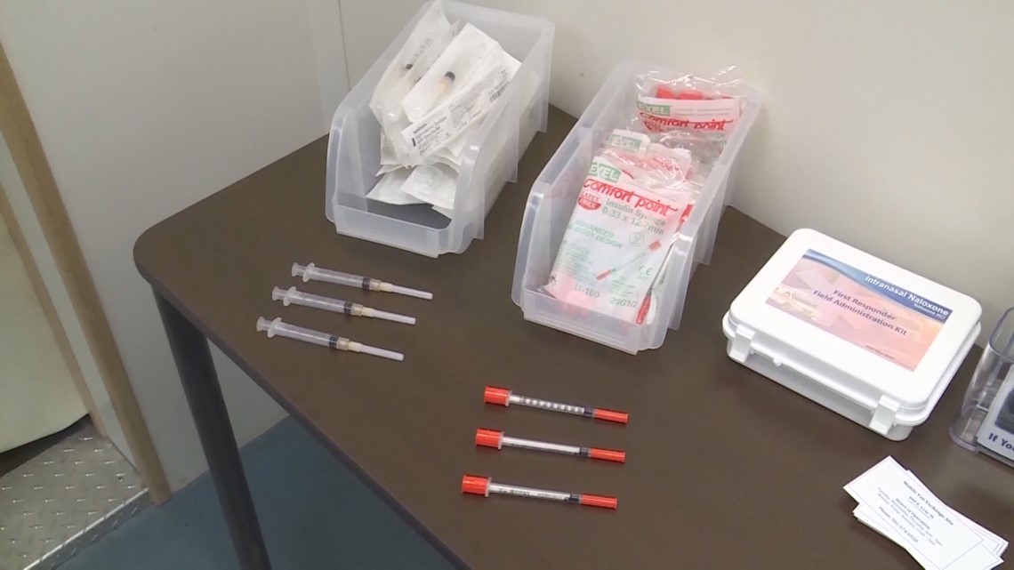 Austin, Indiana votes to restore syringe exchange program | whas11.com
