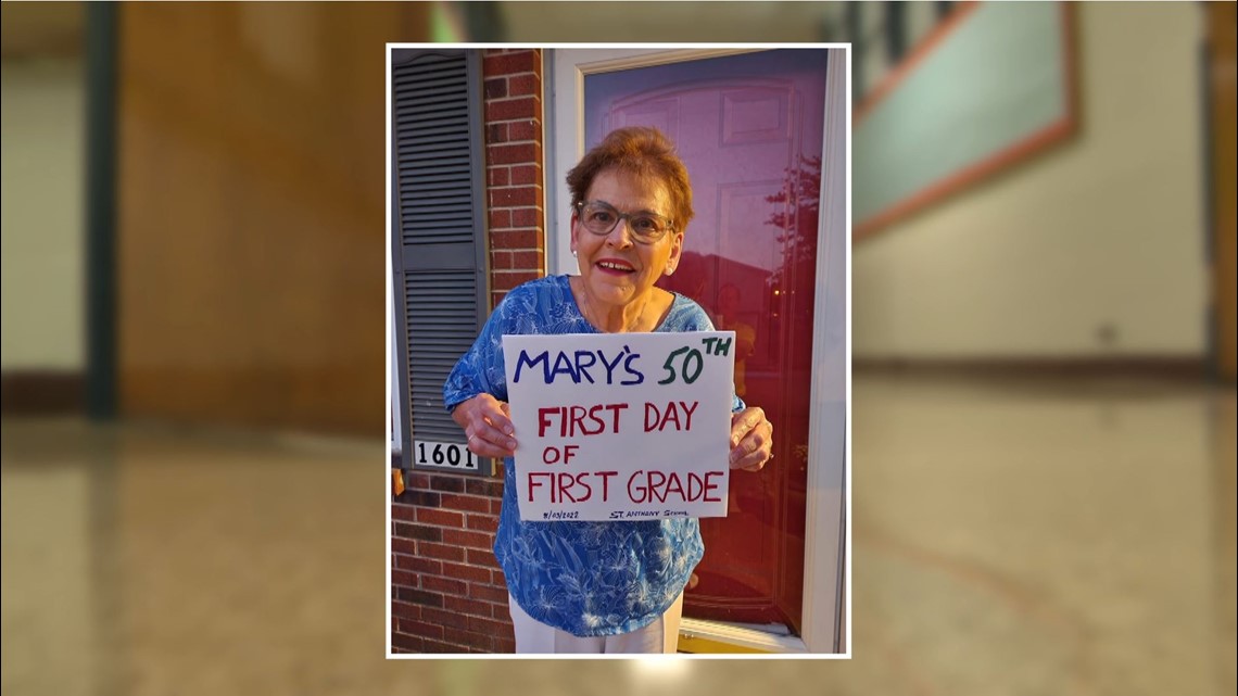 Indiana teacher celebrates 50th first day of 1st grade | whas11.com
