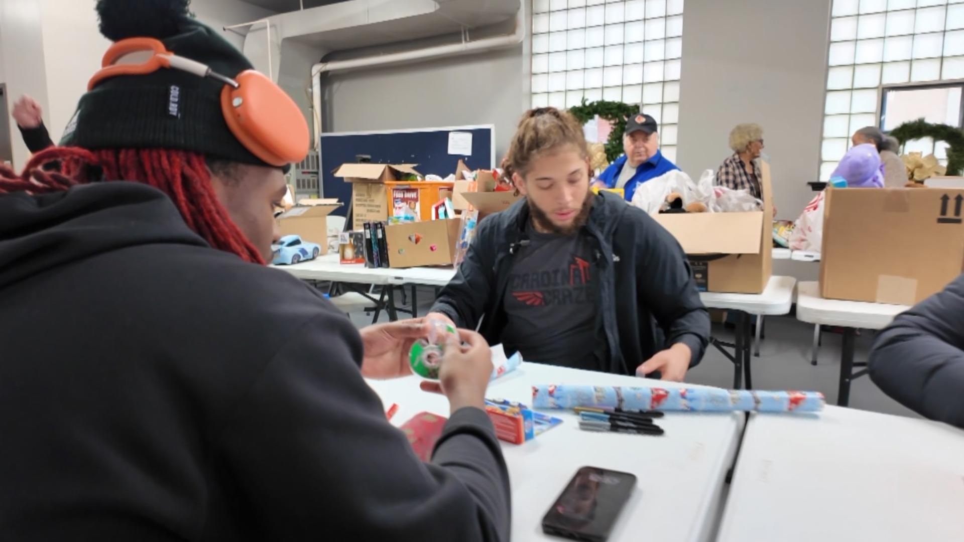 Ashton Gillotte gives back to Louisville community | whas11.com