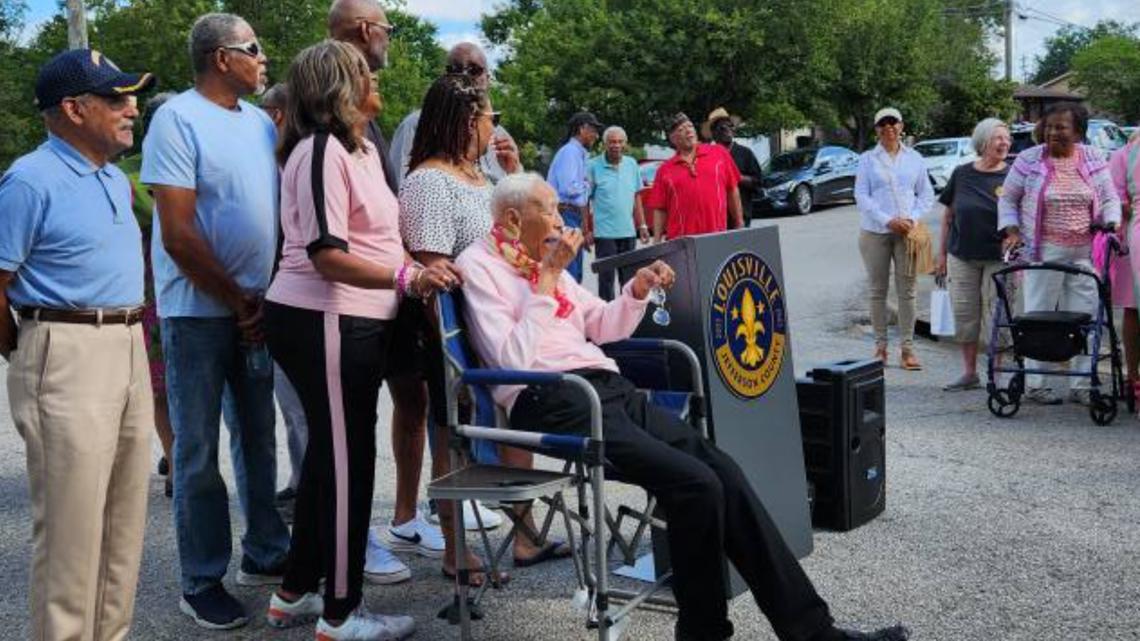 Elmer Lucille Allen honored in Louisville dedication | whas11.com