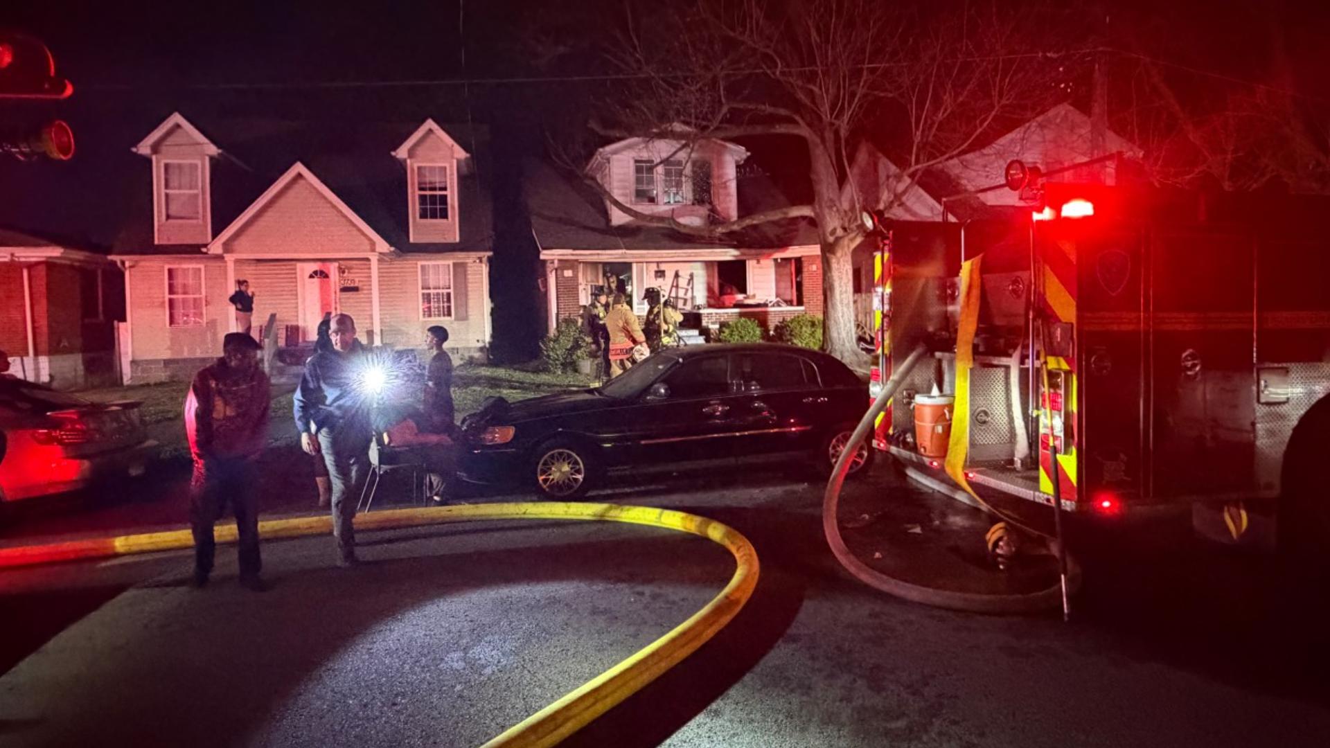 Officials: 3 injured in Louisville house fire after jumping off second ...