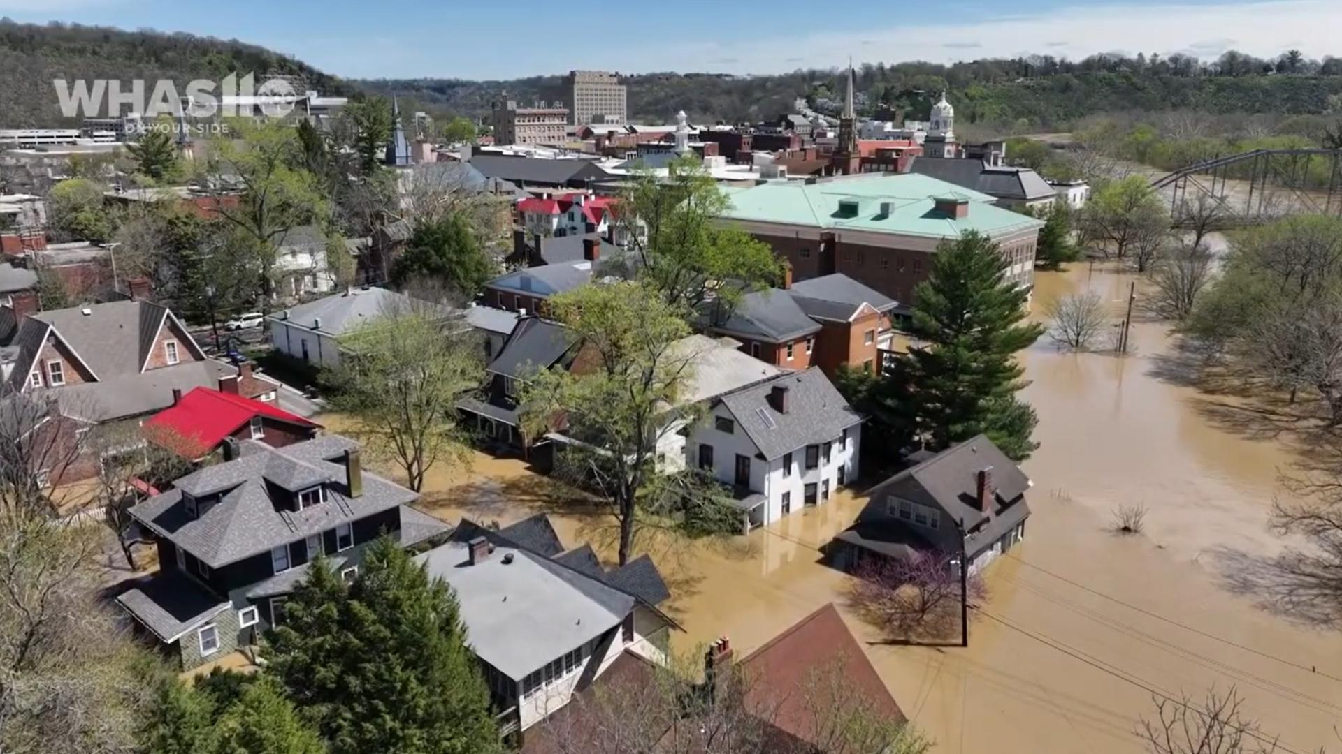 Several Kentucky counties underwater after deadly flooding | PHOTOS ...
