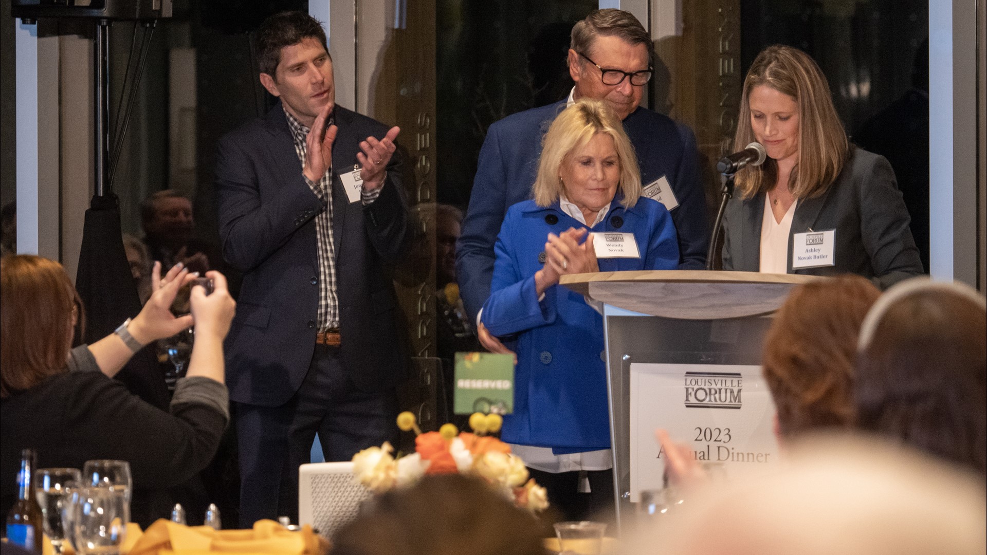 Louisville Forum gives Fleur De Lis award to Novak family | whas11.com