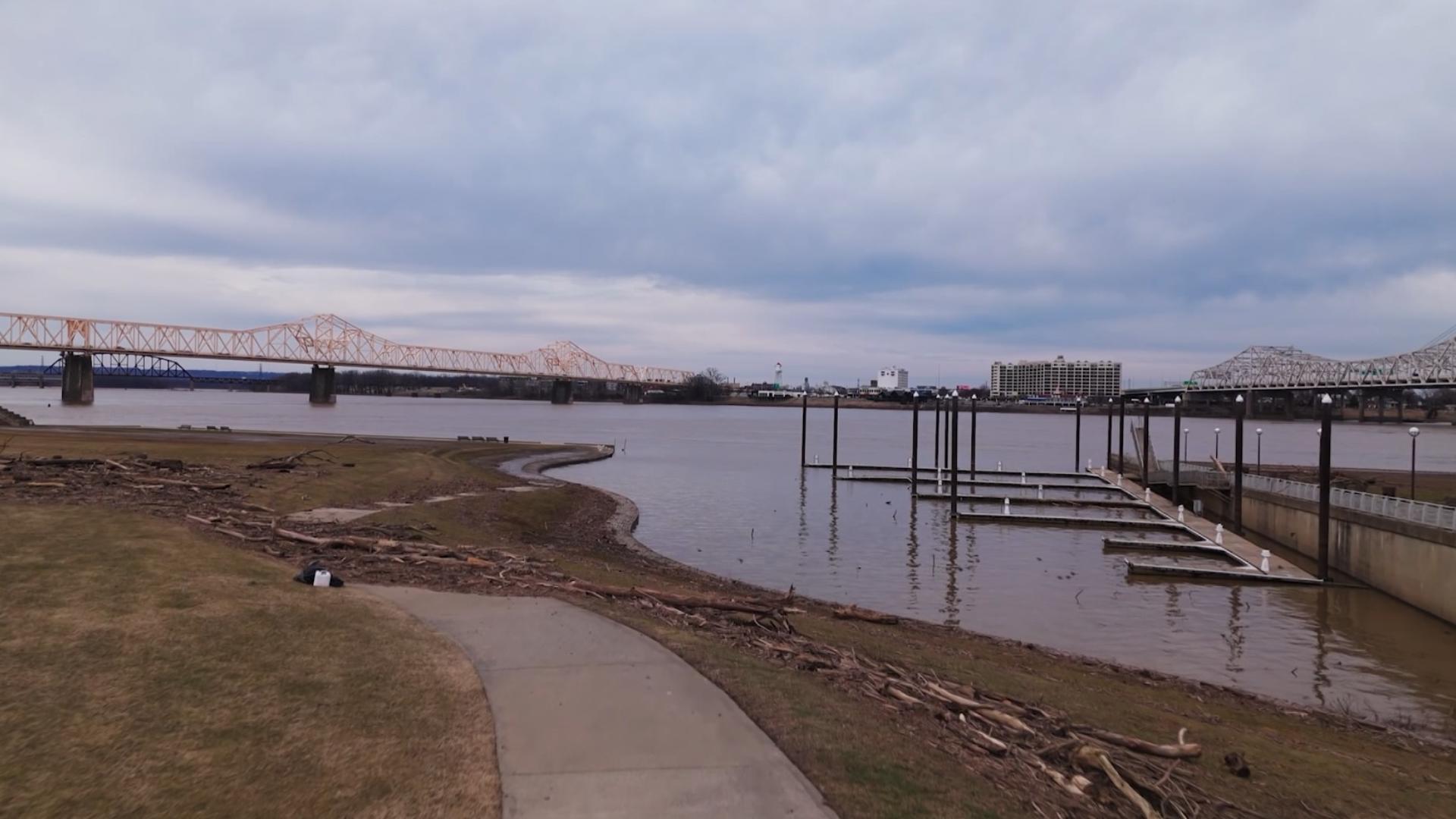 Louisville MSD installing more floodwall closures | whas11.com