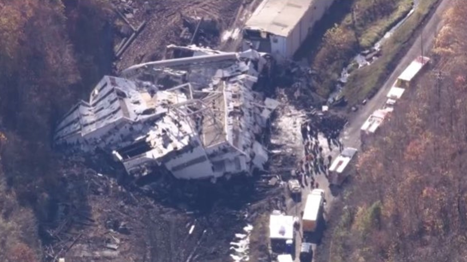 Both workers dead after coal building collapses in Kentucky | whas11.com