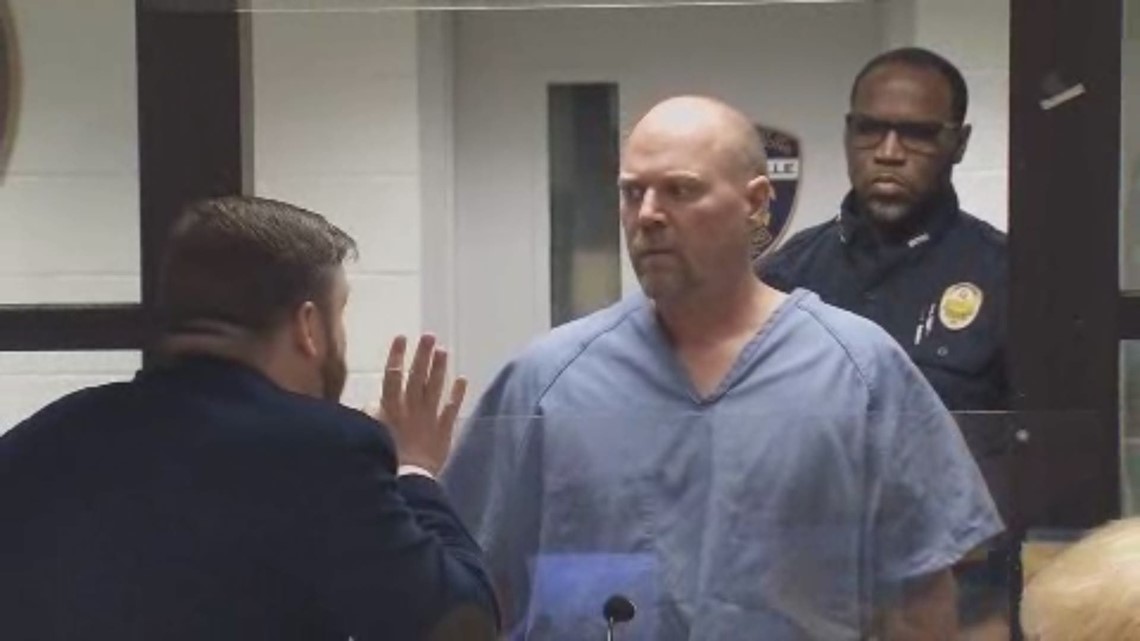 Accused Kroger shooter Gregory Bush arraigned, held on $5M bond ...