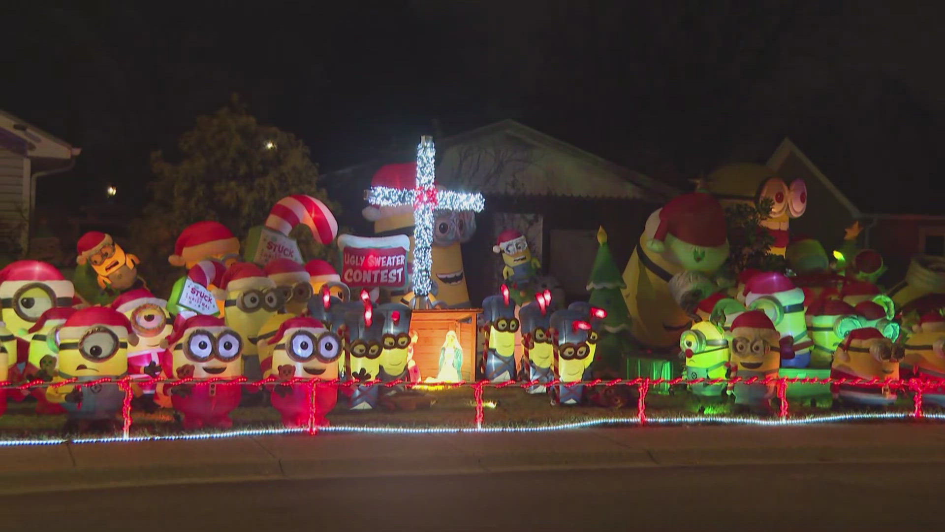 Christmas Minion mania takes over Indiana home's yard | whas11.com