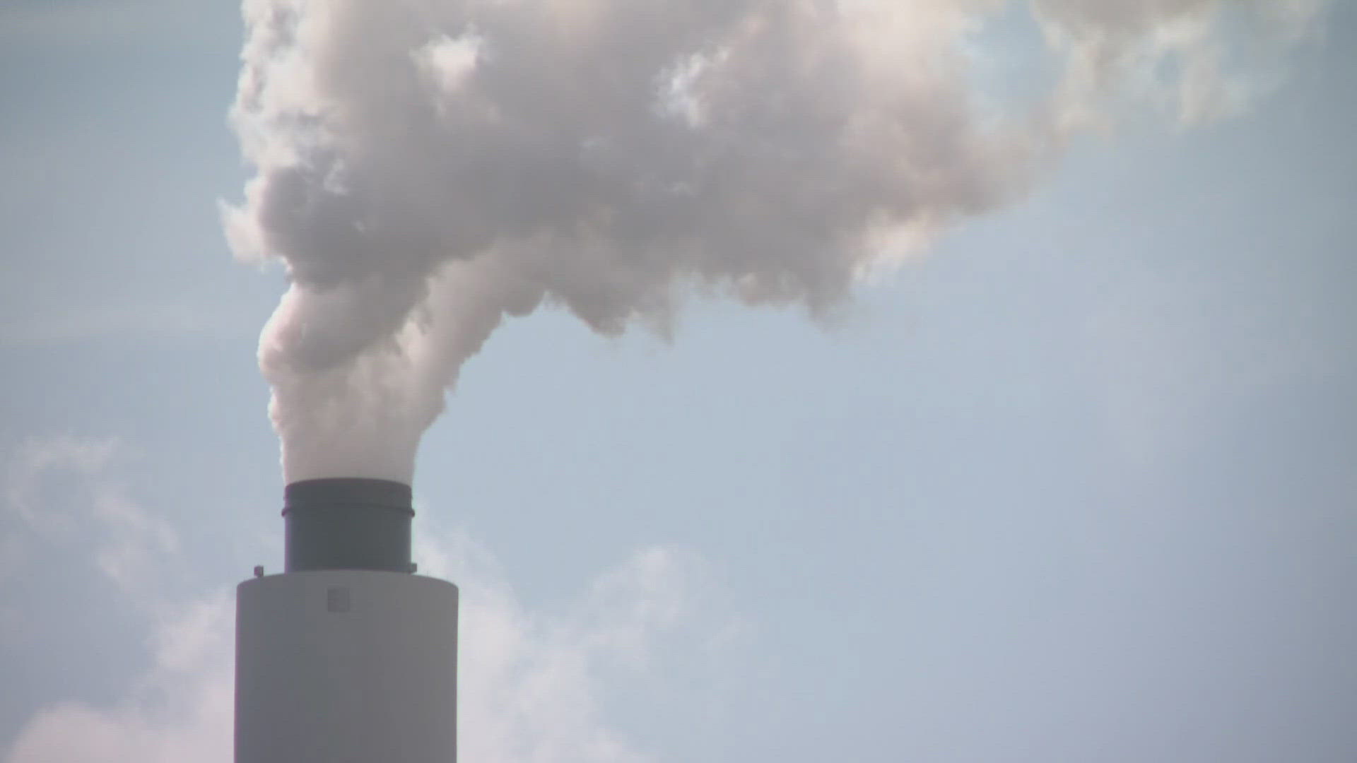 Regulators allow LG&E and KU to build natural gas units, deny extension ...