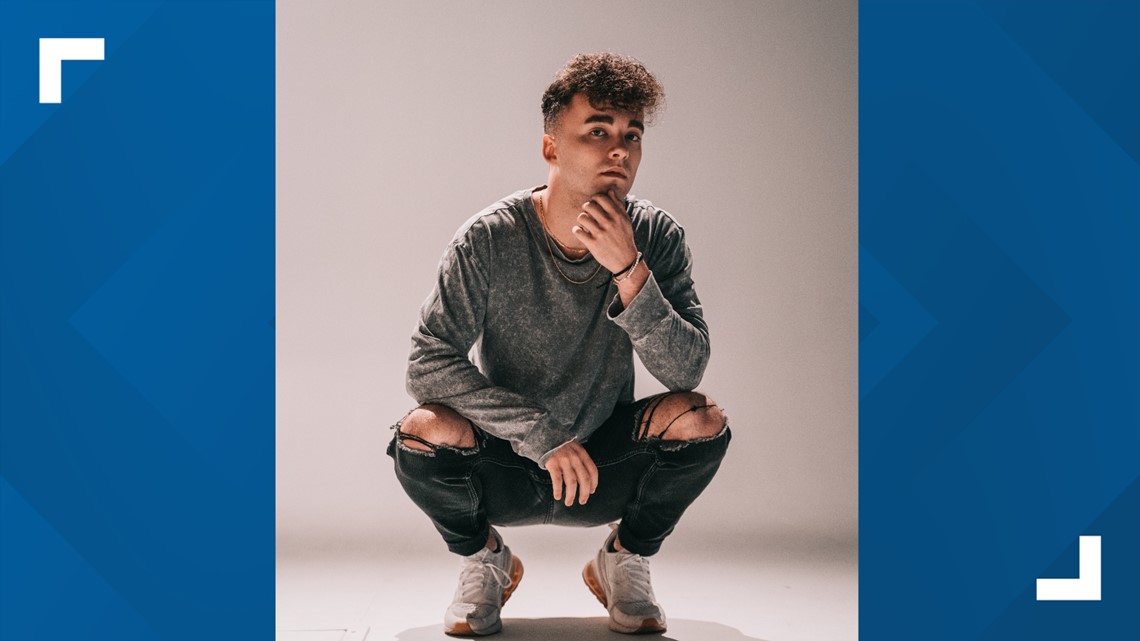 Kyle Hume, Louisville artist performing at Fest-A-Ville | whas11.com