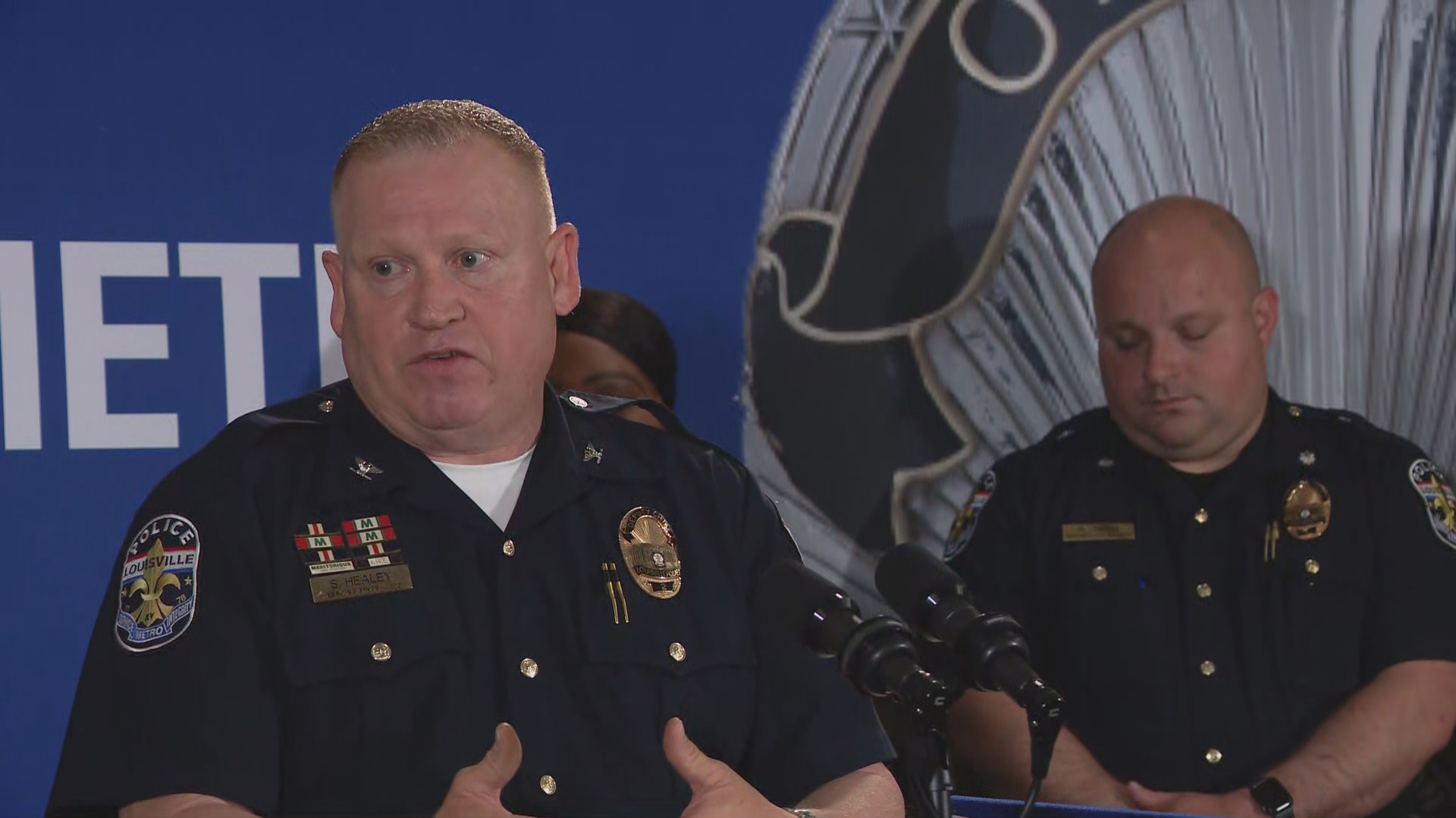 LMPD releases bodycam in teen homicide suspect's death | whas11.com