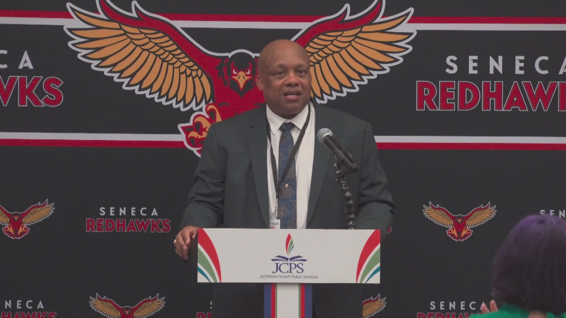 JCPS parents and teachers engage with new superintendent | whas11.com