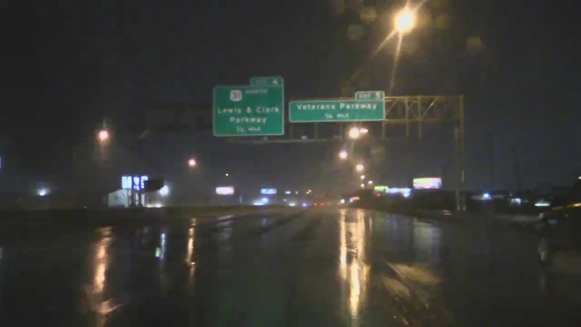 WHAS11's Reed Yadon shows us Kentuckiana's roads Thursday morning ...