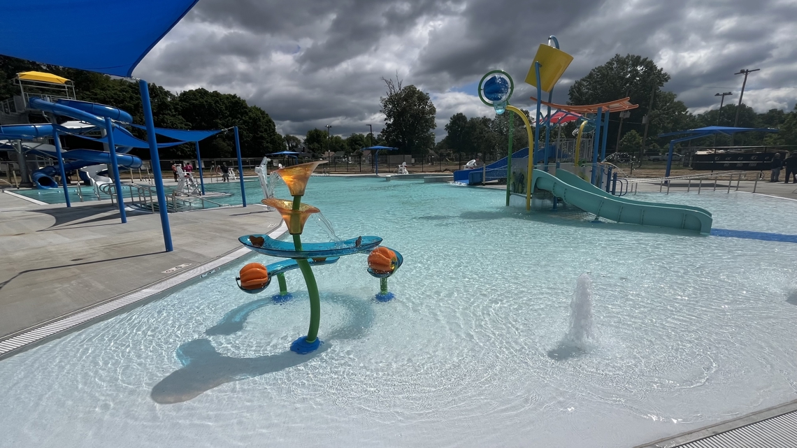Algonquin Pool opens in west Louisville | whas11.com