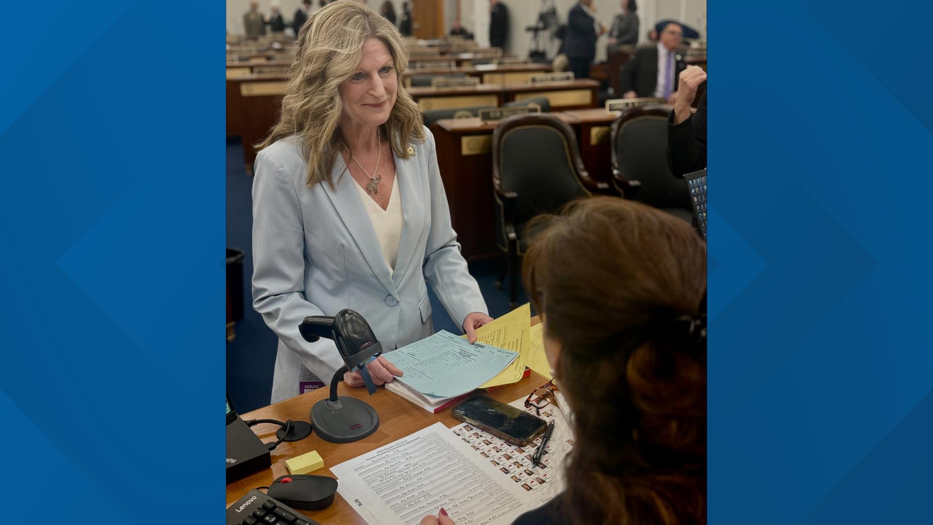 Kentucky bill proposes strict penalties for grooming | whas11.com