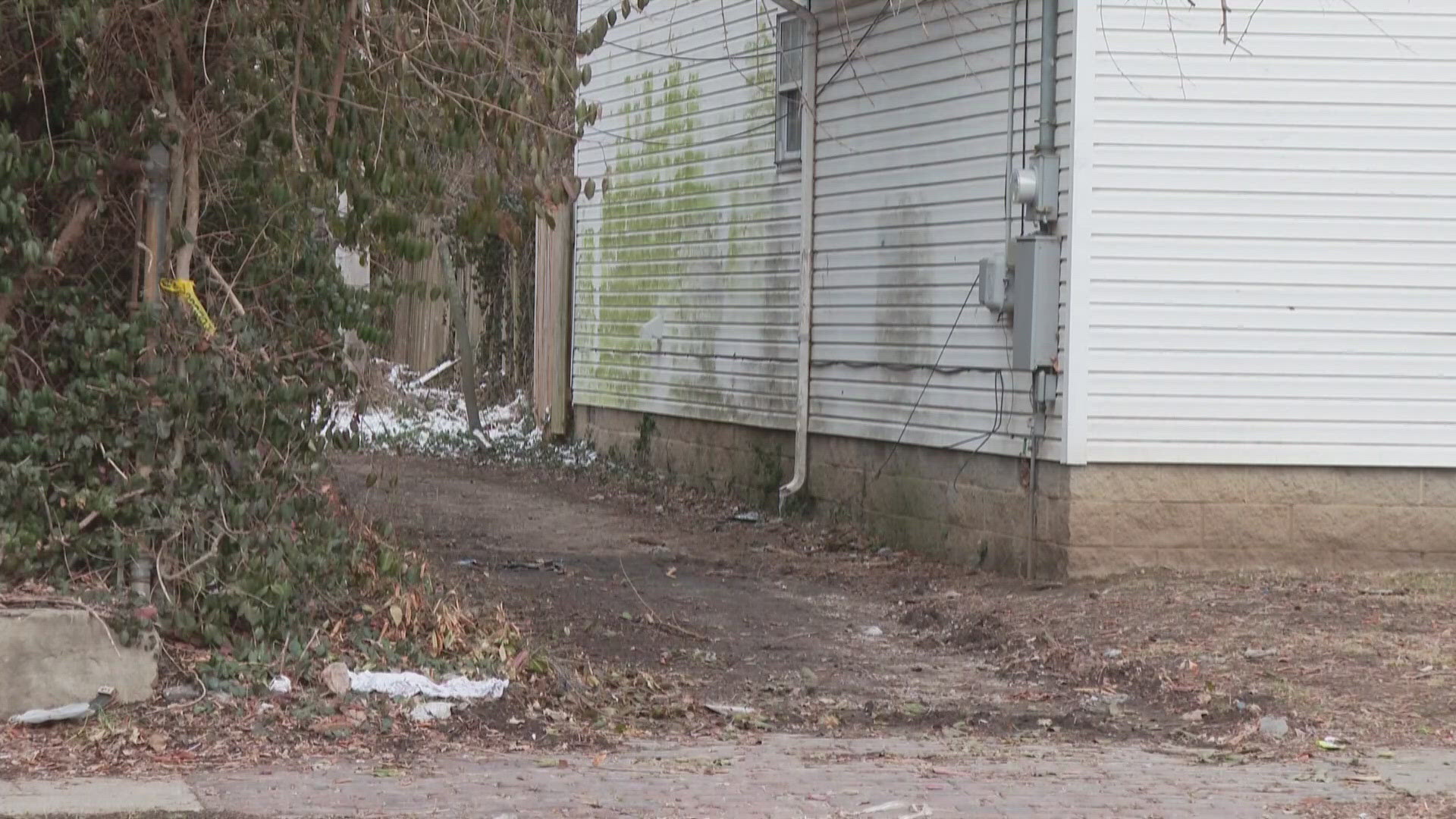 LMPD arrests second suspect in LMDC officer's death | whas11.com