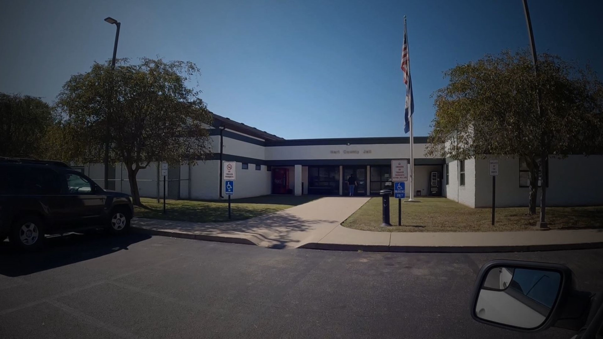 Prisoner transport company's employees accused of raping prisoner ...