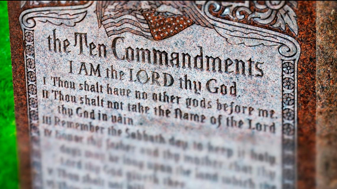 Joint resolution wants to bring 10 Commandments back to KY capitol ...