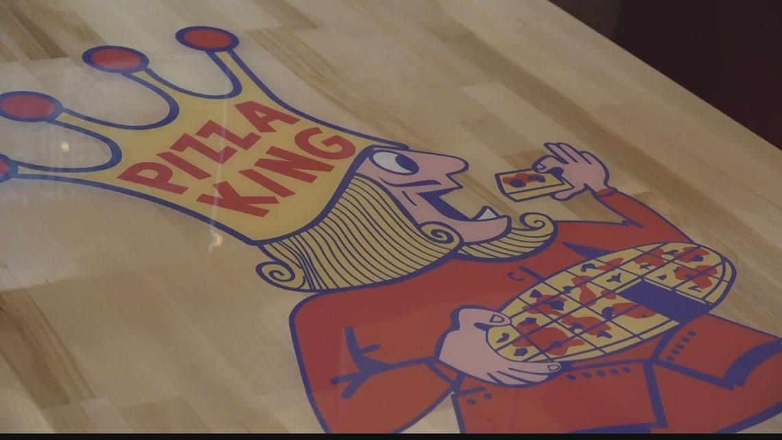 Wendell Carter Swartz, Pizza King founder, dies age 98 | whas11.com