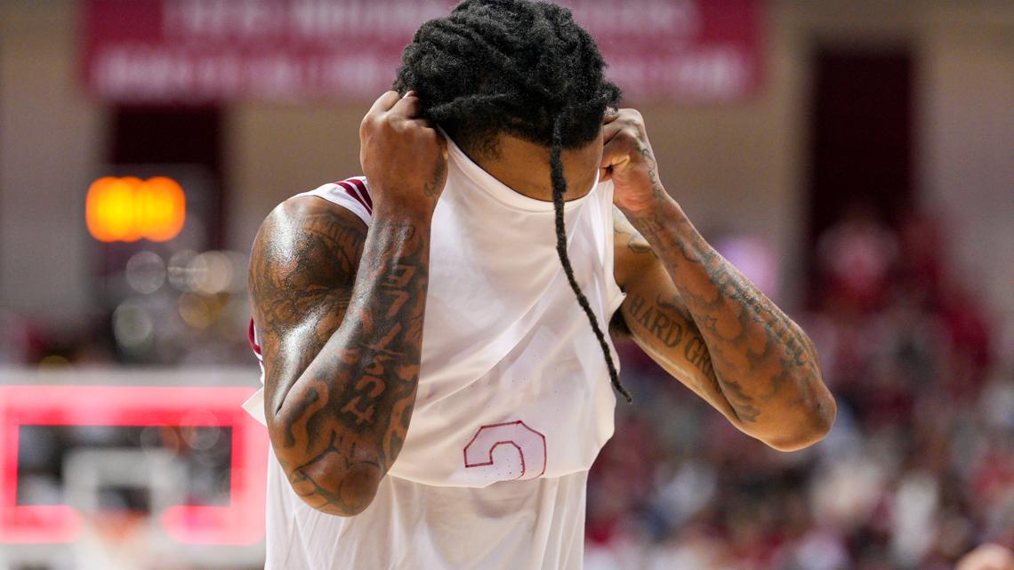Indiana squanders 16-point lead in 83-77 loss to No. 10 Nebraska ...