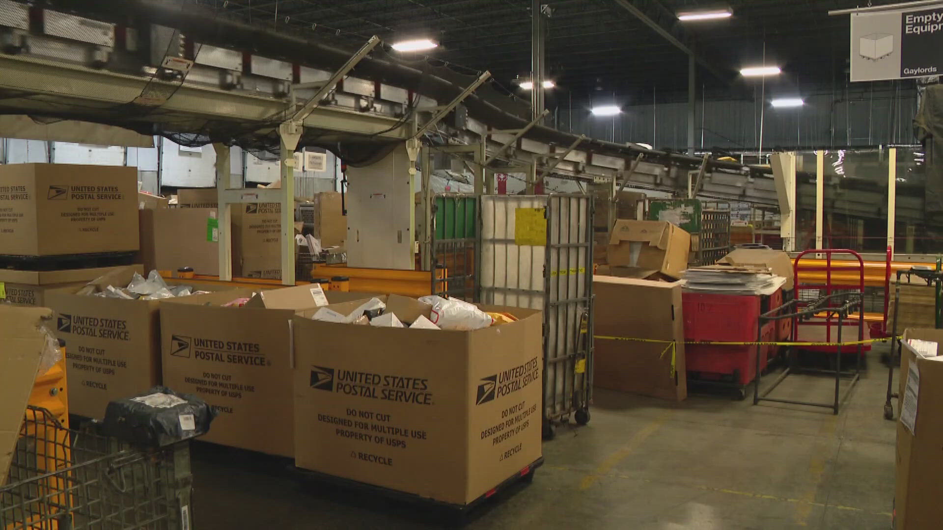 USPS shipping delays traced to Indy distribution hub | whas11.com
