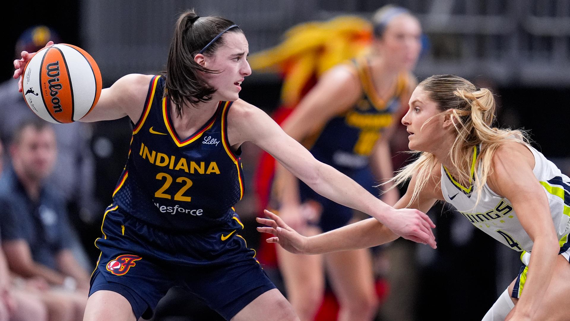 Caitlin Clark named unanimous Associated Press Rookie of the Year | whas11.com