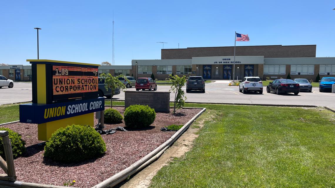 Union School Corporation files complaint to try and stay open | whas11.com