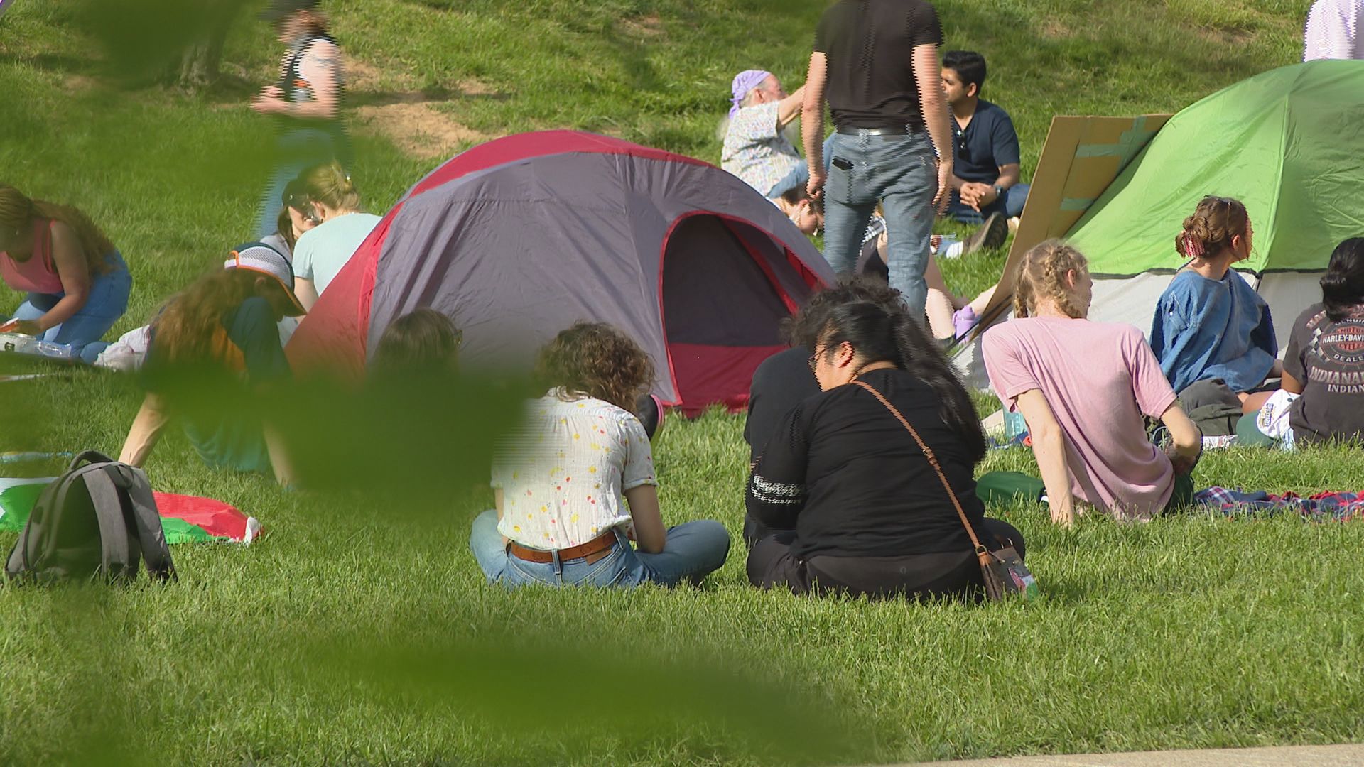 Indiana University students arrested on day 3 of protests | whas11.com