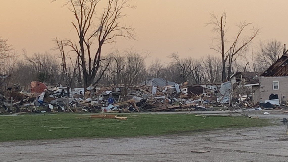 3 people dead in Sullivan County, Indiana after tornado | whas11.com
