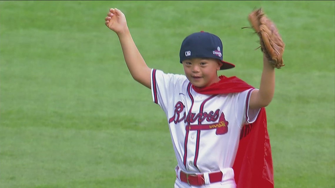 Braves first pitch: Cooper plays for foster care awareness | whas11.com