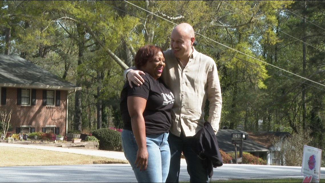 Siblings reunite after Ancestry.com match | whas11.com